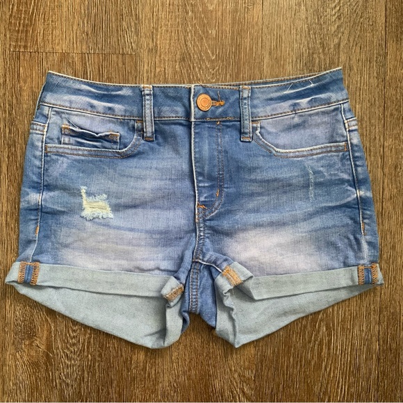 SO | Shorts | So Favorite Low Rise Shortie Shorts Size 5 | Poshmark